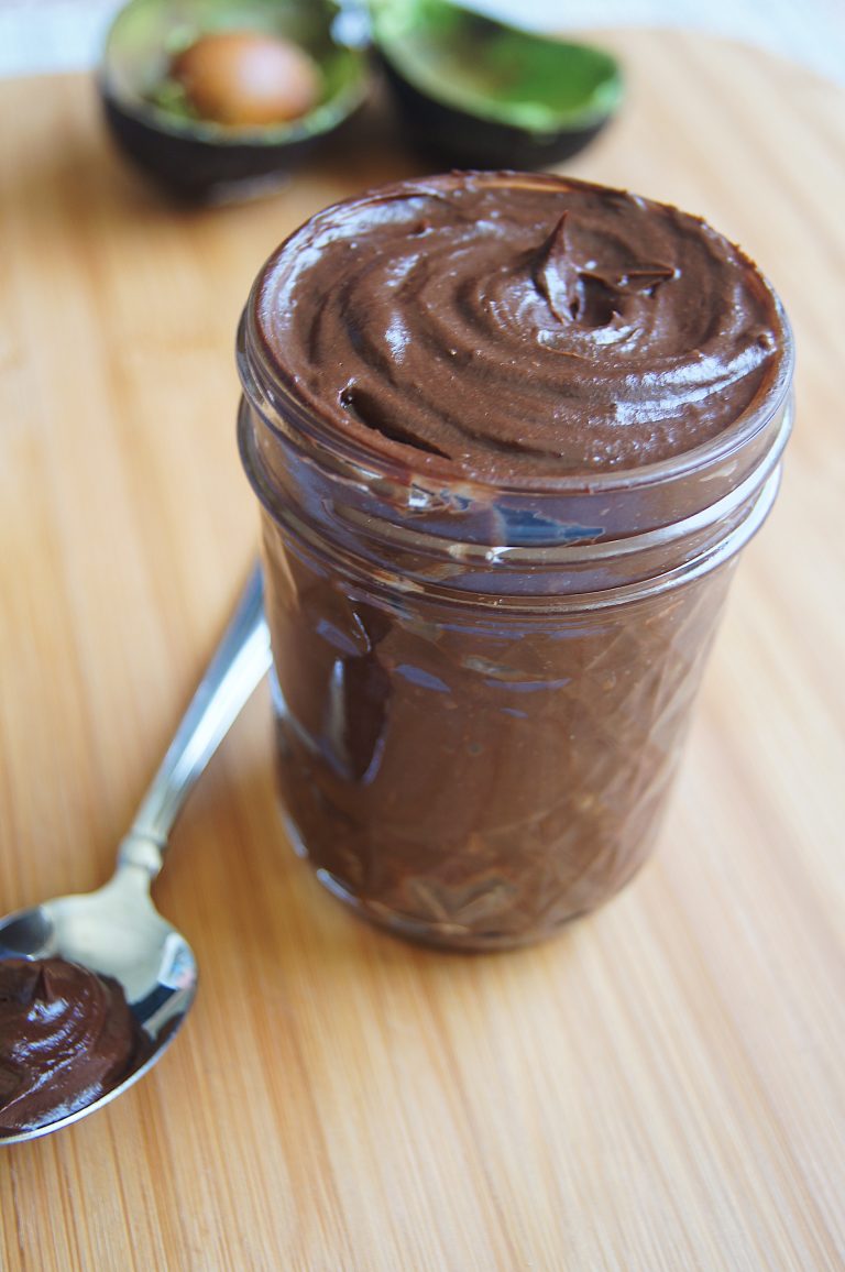 Chocolate Avocado Pudding - That Hangry Gurl